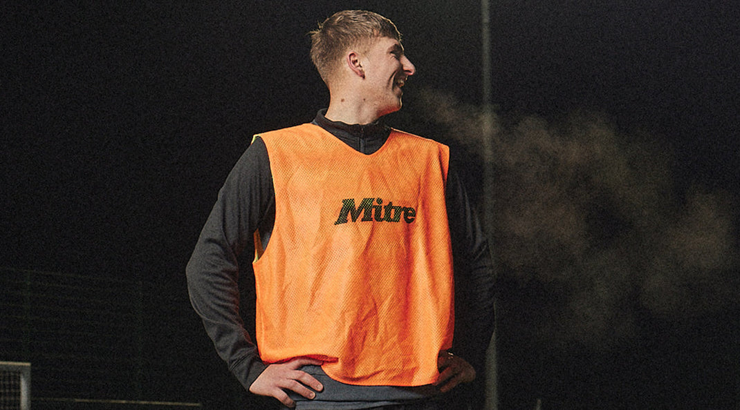 Football Bibs | Adult & Kids Footy Bibs | Mitre